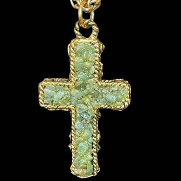 Unknown | Jewelry | Vintage Jade Chip Stone Scrollwork Cross Pendant ...